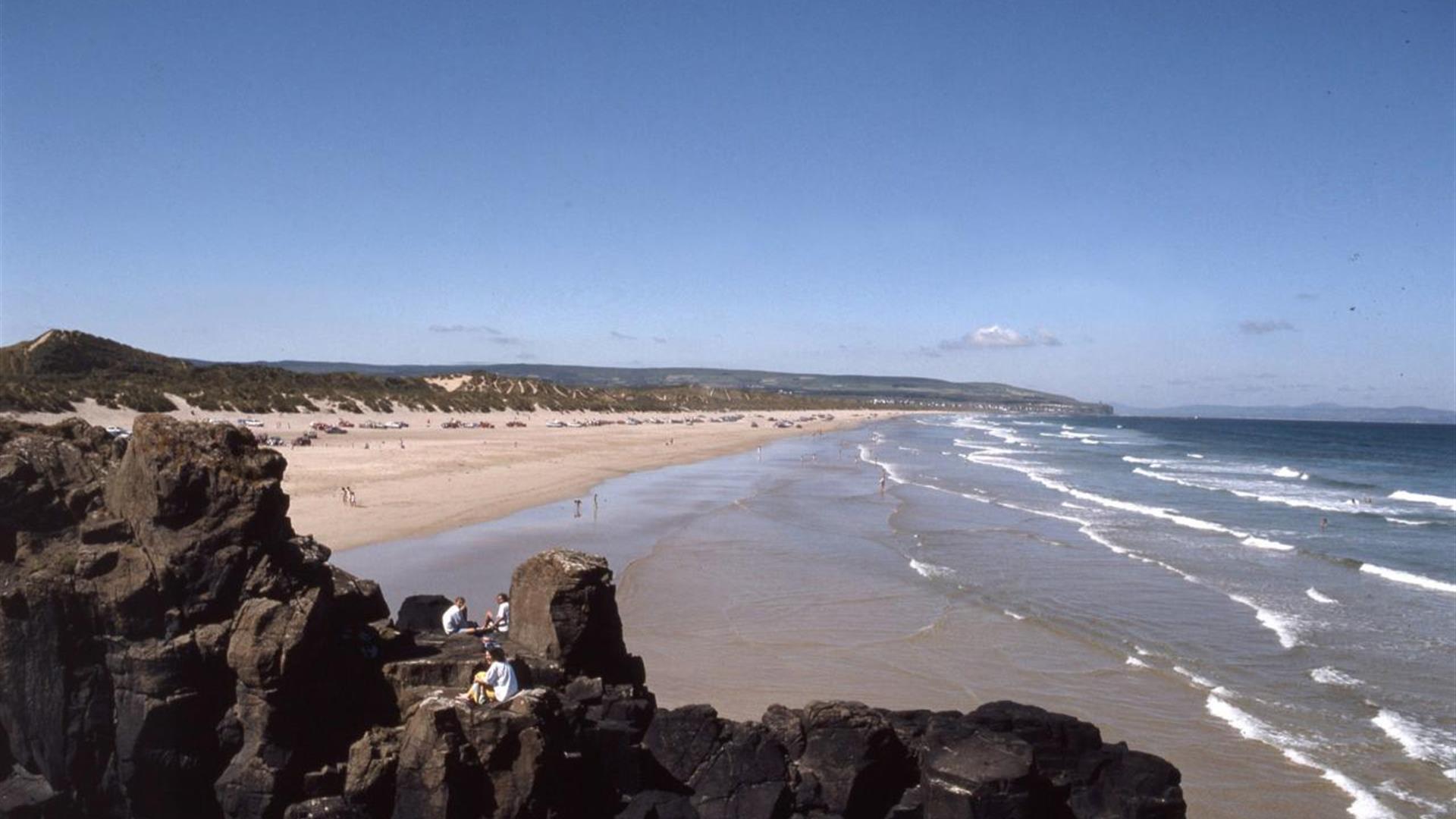 Portstewart Strand and Barmouth - Portstewart - Discover Northern Ireland
