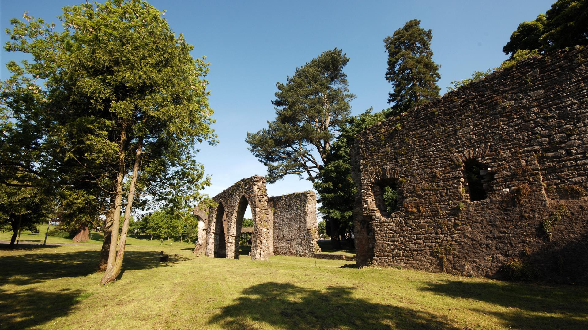 The Palace Demesne Public Park - Historic Sites, Houses, Castles ...